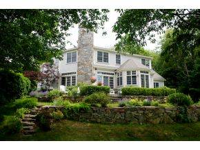 Single Family Homes For Sale New Castle NH | Barbara Dunkle Bean Group