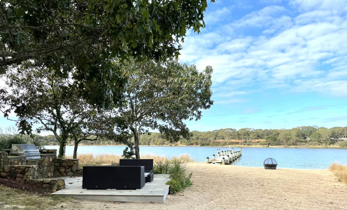 MV Vacation Rentals with Pools | Grace Hagerty Real Estate