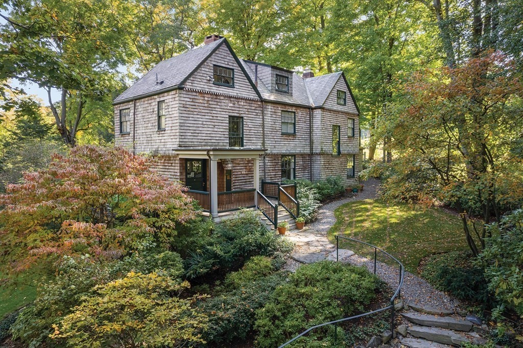 Real Estate Listings for Vicky Whitney | Hammond Residential Real ...