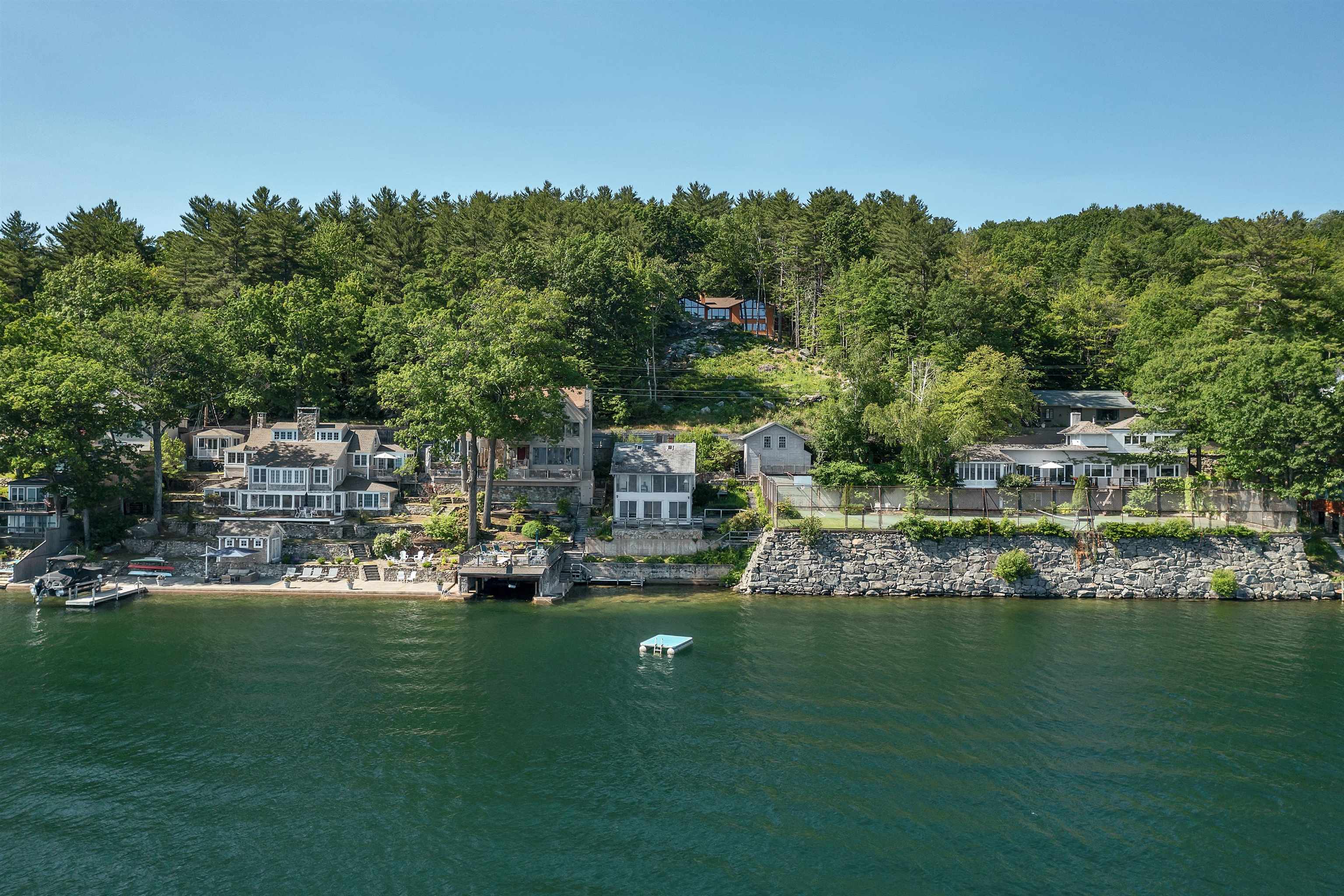 Lake Winnipesaukee waterfront homes in Meredith, NH | Meredith NH Rea Lake Winnipesaukee waterfront homes in Meredith, NH | Meredith NH Rea