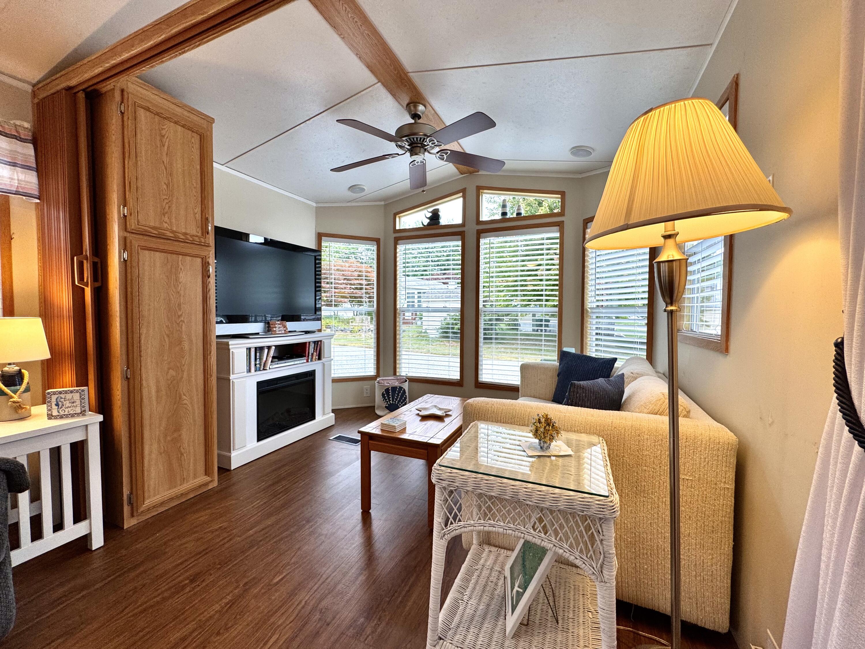 Real Estate Listings for Luke Hayward | Portside Real Estate Group ...