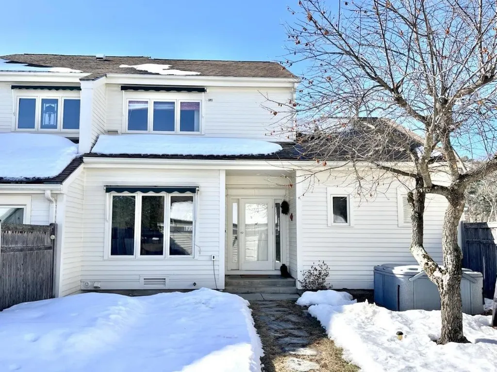 Burlington VT Condos For Sale with Pool | The Condo Guy of RE/MAX The ...