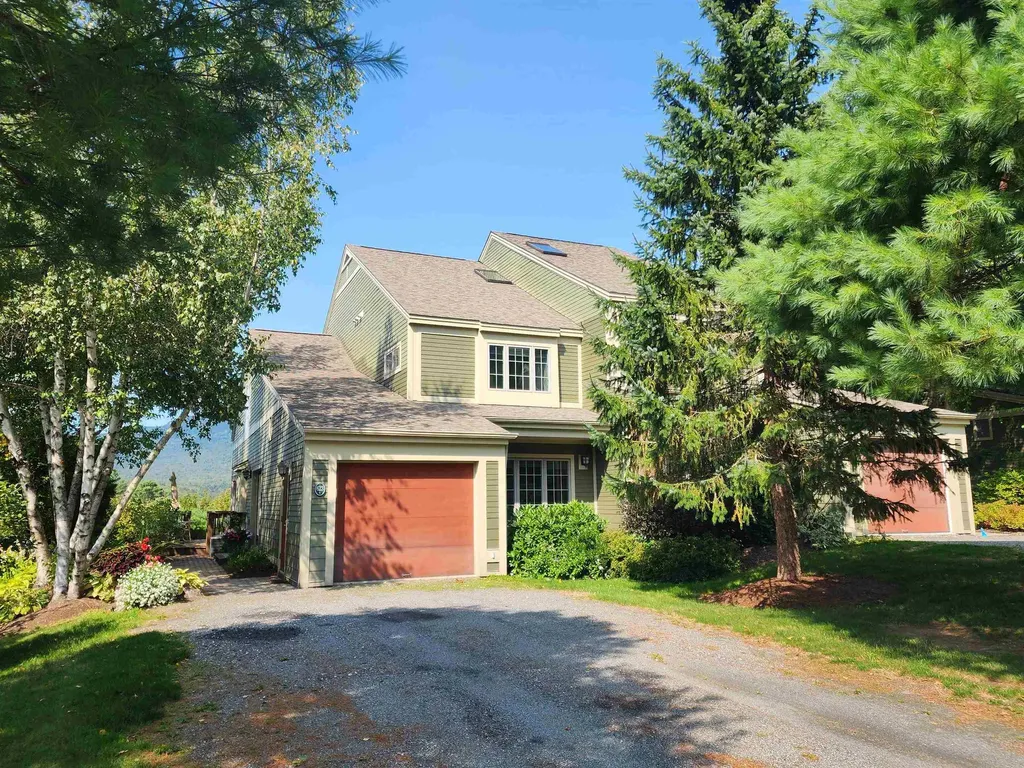 Stowe, VT Condos for Sale with Fireplaces | The Condo Guy The Condo Guy ...