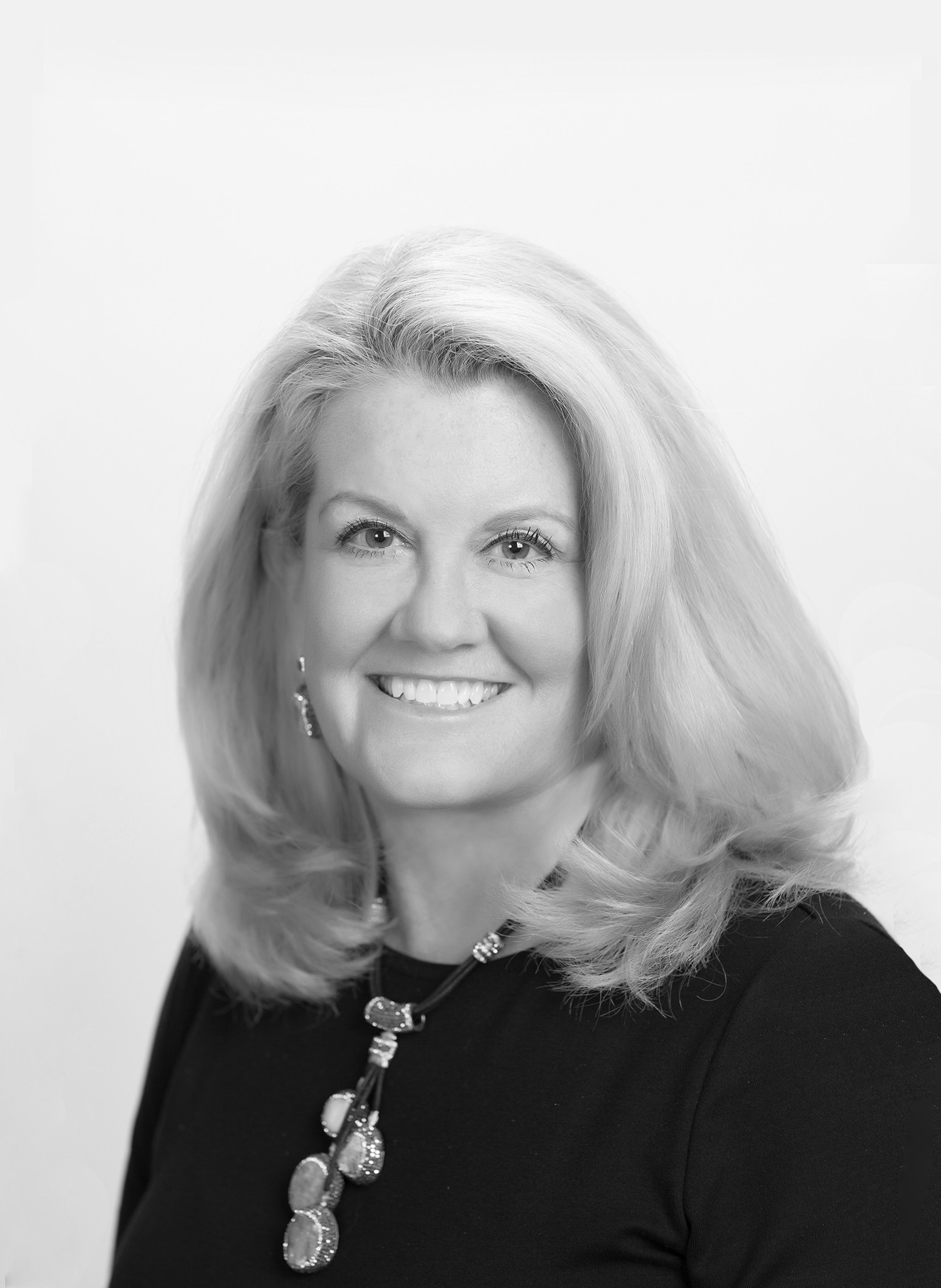 Dee Dee Milliken | ONE Sotheby's International Realty | FL Real Estate