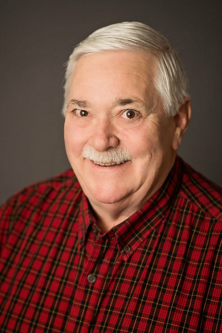 Mike Mango's Instagram, Twitter & Facebook on IDCrawl