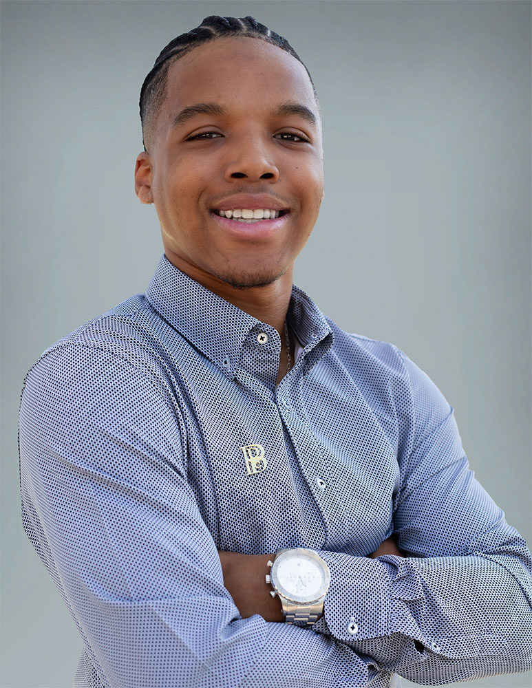 Roman Johnson's Instagram, Twitter & Facebook on IDCrawl