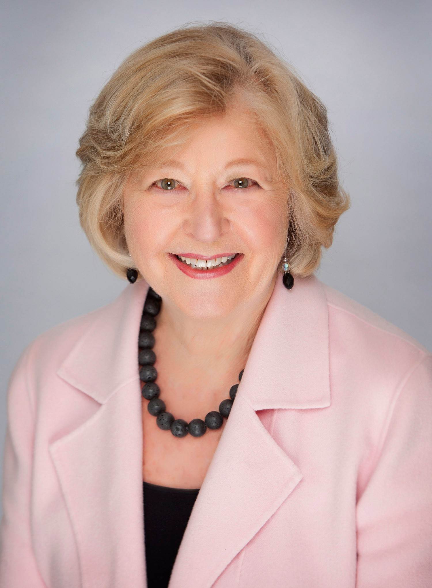 Susan Gross's Instagram, Twitter & Facebook on IDCrawl