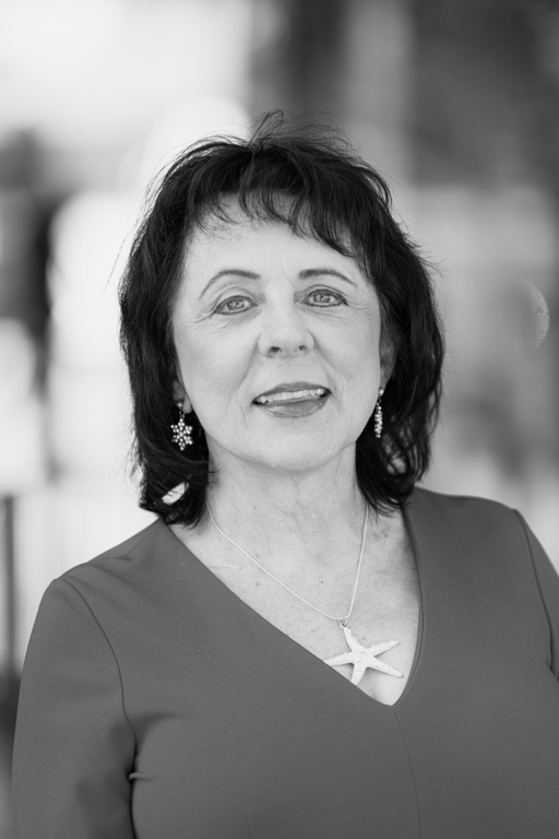 Tammy Cavanagh | Seven Gables Real Estate | CA Real Estate