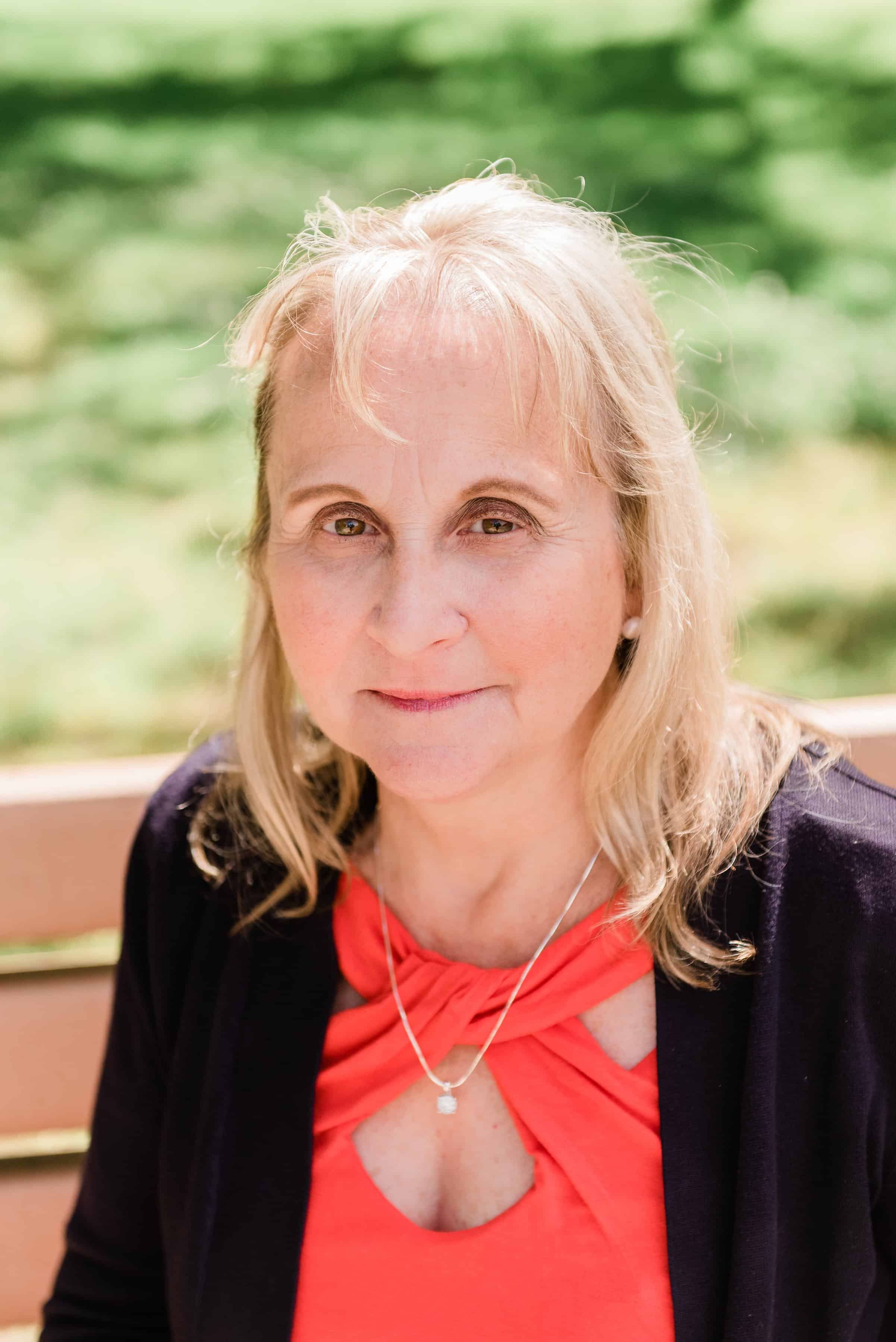 Heather Reardon's Instagram, Twitter & Facebook on IDCrawl