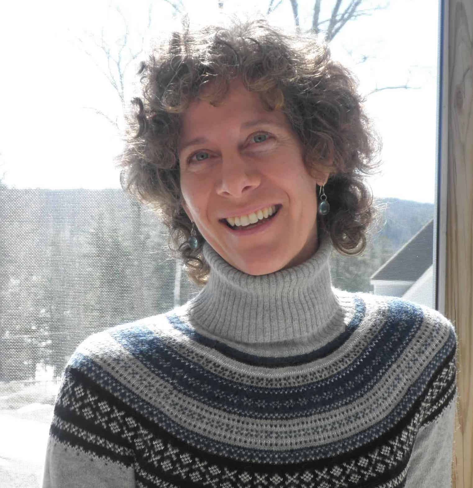 Deborah Smith's Instagram, Twitter & Facebook on IDCrawl