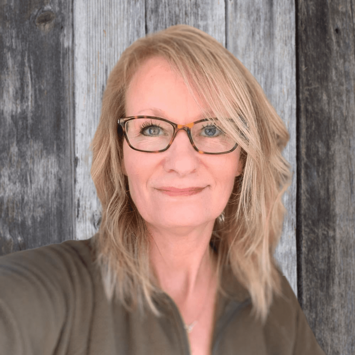 Stephanie Wilde's Instagram, Twitter & Facebook on IDCrawl